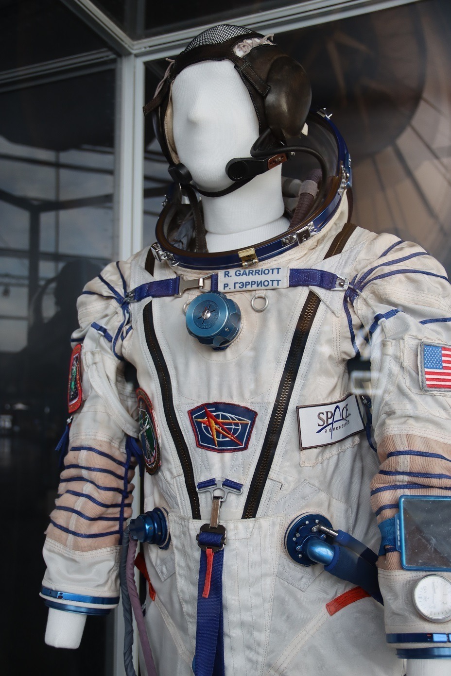 International Space Station - Teo, All about touring exhibitions